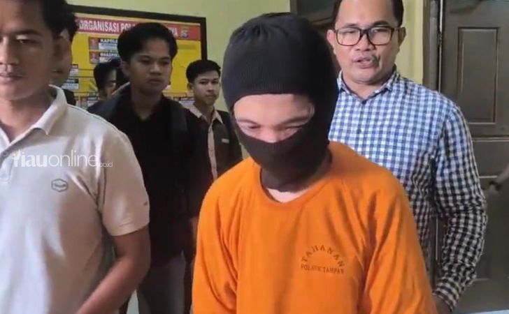 Asah Kapak Sebelum Beraksi, Pelaku Berniat Aniaya Mahasiswi UIN Suska ...