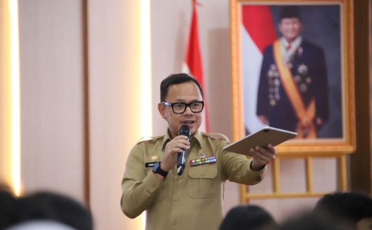 CS Kerja 11 Jam Digaji Jauh dari UMP, Warganet Sebut Pemprov Riau Zalim